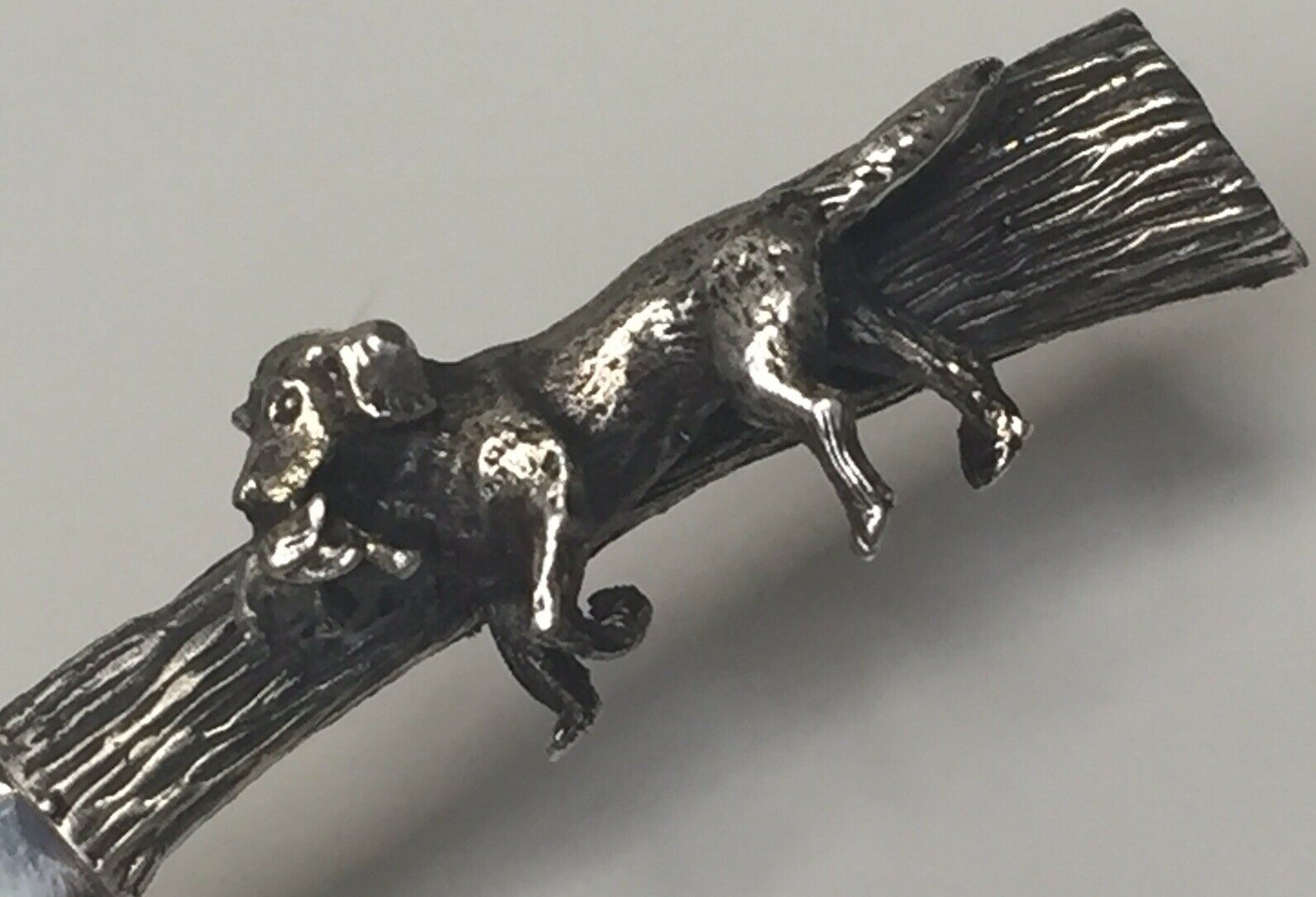 VINTAGE ENGLISH PEWTER HUNTING DOG & GAME BIRD LETTER OPENER,